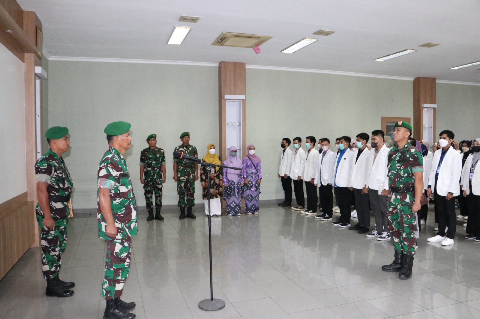 Pembukaan PKL Industri Mahasiswa Jurusan Farmasi Polkesbang di LAFI AD ...